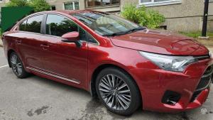 Sarkans Toyota Avensis 2017 Viļņa, ar dzinēja tilpumu 1.80 L un nobraukumu 44 tūkst. km par 15500 €, foto 4 vietnē AUTOMOTO.COM.LV