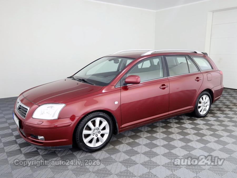 Sarkans Toyota Avensis 2004 Tallina, ar dzinēja tilpumu 2.00 L un nobraukumu 316 tūkst. km par 1299 €, foto 3 vietnē AUTOMOTO.COM.LV