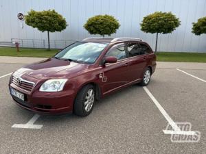 Красный Тойота Авенсис 2004 в Вильнюс, объемом двигателя 2.00 л и пробегом 276 тыс. км за 1000 €, фото 5 на AUTOMOTO.COM.LV