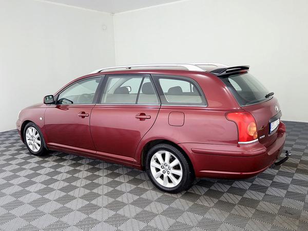 Sarkans Toyota Avensis 2004 Tallina, ar dzinēja tilpumu 2.00 L un nobraukumu 316 tūkst. km par 1099 €, foto 5 vietnē AUTOMOTO.COM.LV