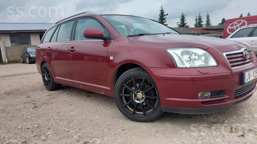 Sarkans Toyota Avensis 2006 Limbaži, ar dzinēja tilpumu 1.80 L un nobraukumu 308 tūkst. km par 900 €, foto 3 vietnē AUTOMOTO.COM.LV