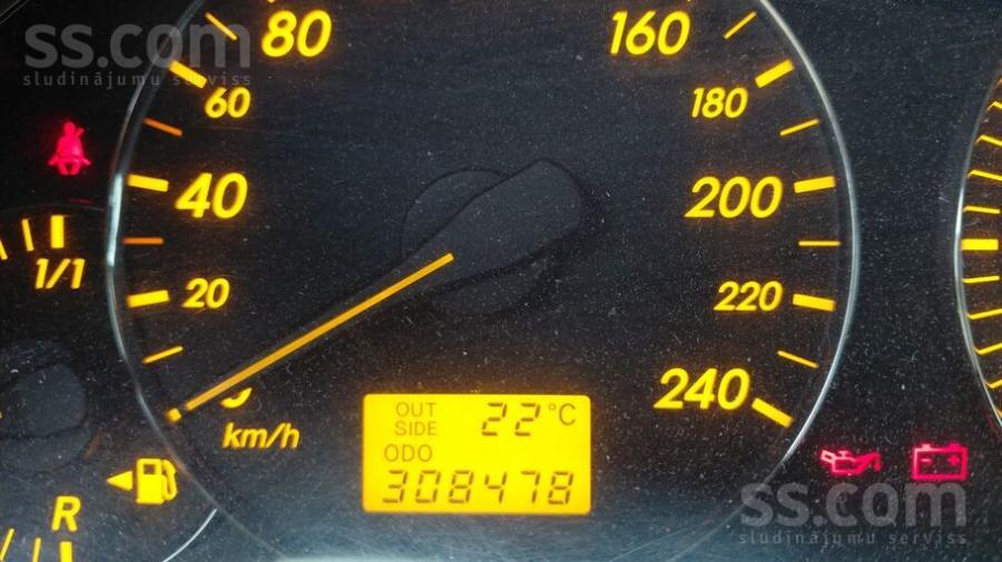Sarkans Toyota Avensis 2006 Limbaži, ar dzinēja tilpumu 1.80 L un nobraukumu 308 tūkst. km par 900 €, foto 11 vietnē AUTOMOTO.COM.LV