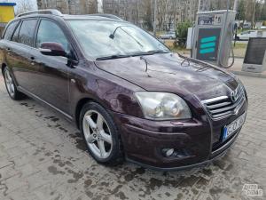 Red Toyota Avensis 2007 in Kaunas, with an engine capacity of 2.20 L and mileage of 331 thousand km for 1799 €, photo 3 on AUTOMOTO.COM.LV