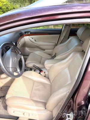 Красный Тойота Авенсис 2007 в Елгава, объемом двигателя 2.40 л и пробегом 368 тыс. км за 3500 €, фото 6 на AUTOMOTO.COM.LV