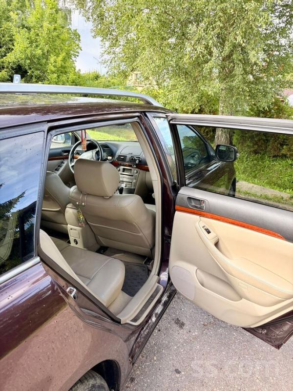 Red Toyota Avensis 2007 in Jelgava, with an engine capacity of 2.40 L and mileage of 368 thousand km for 3500 €, photo 6 on AUTOMOTO.COM.LV