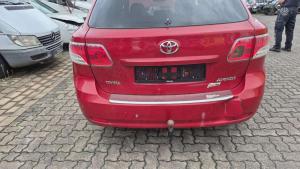 Sarkans Toyota Avensis 2009 Viļņa, ar dzinēja tilpumu 2.23 L un nobraukumu 340 tūkst. km par 1059 €, foto 4 vietnē AUTOMOTO.COM.LV