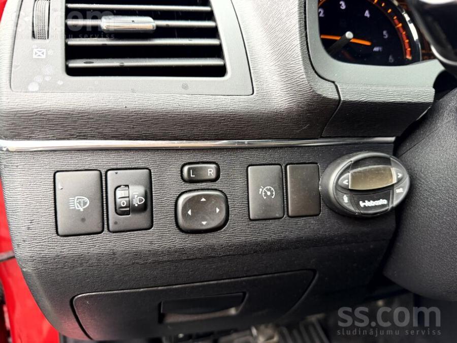 Sarkans Toyota Avensis 2011 Saldus, ar dzinēja tilpumu 2.00 L un nobraukumu 363 tūkst. km par 3950 €, foto 29 vietnē AUTOMOTO.COM.LV