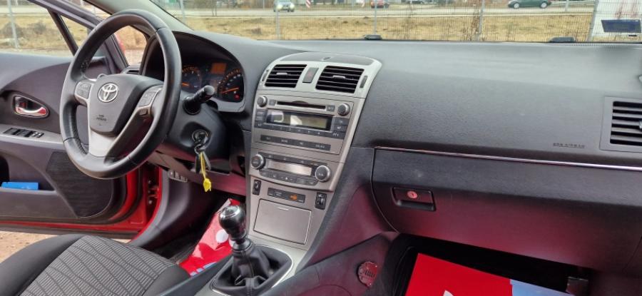Sarkans Toyota Avensis 2011 Rīga, ar dzinēja tilpumu 2.00 L un nobraukumu 234 tūkst. km par 5750 €, foto 13 vietnē AUTOMOTO.COM.LV