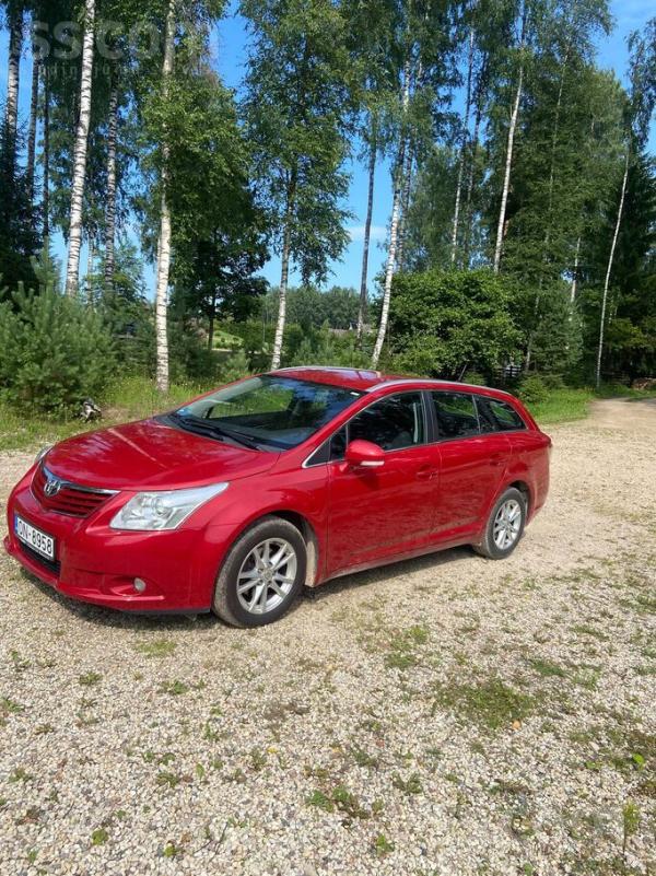 Red Toyota Avensis 2011 in Ogre, with an engine capacity of 2.00 L and mileage of 351 thousand km for 4950 €, photo 2 on AUTOMOTO.COM.LV
