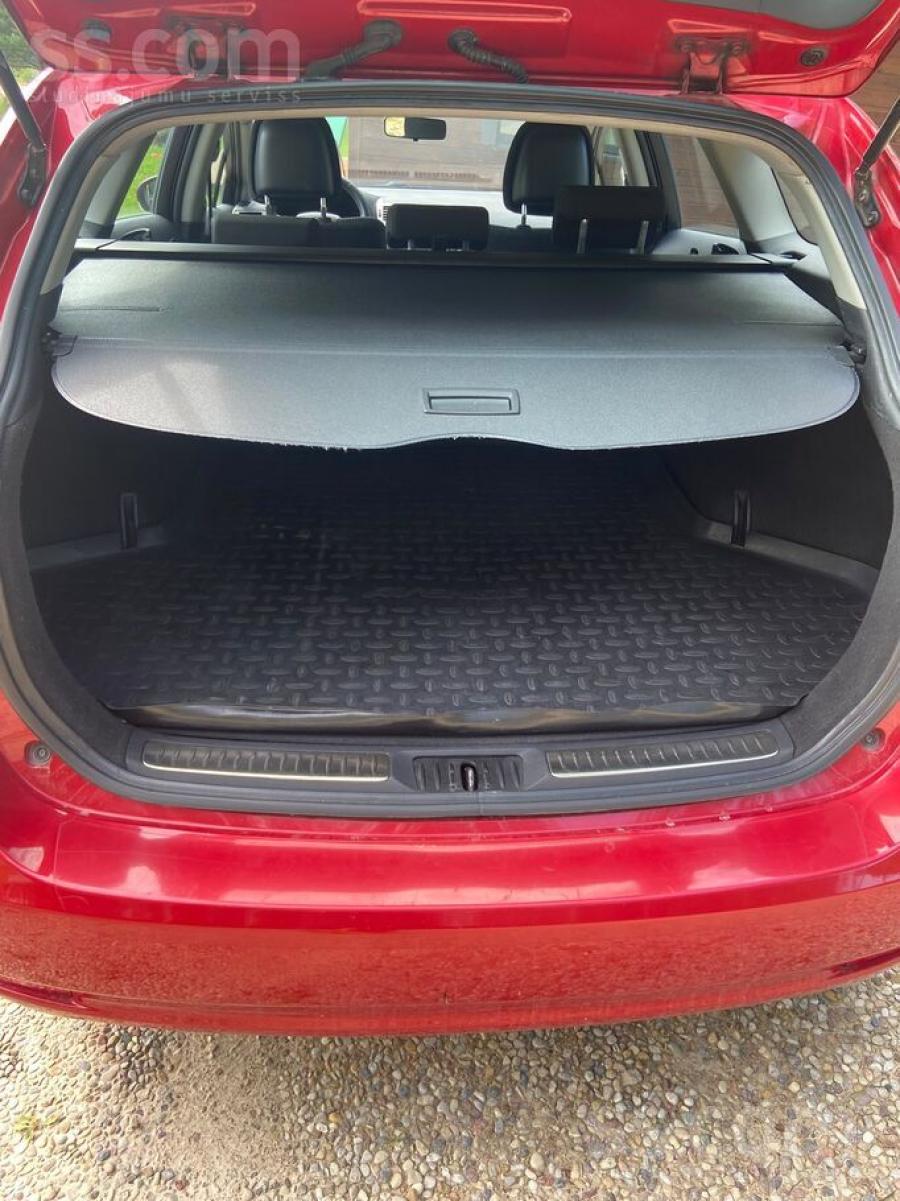 Sarkans Toyota Avensis 2011 Ogre, ar dzinēja tilpumu 2.00 L un nobraukumu 351 tūkst. km par 4950 €, foto 10 vietnē AUTOMOTO.COM.LV