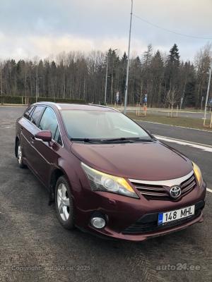 Red Toyota Avensis 2012 in Tallinn, with an engine capacity of 2.00 L and mileage of 241 thousand km for 5500 €, photo 18 on AUTOMOTO.COM.LV