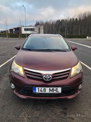 Red Toyota Avensis 2012 in Tallinn, with an engine capacity of 2.00 L and mileage of 241 thousand km for 5500 €, photo 27 on AUTOMOTO.COM.LV