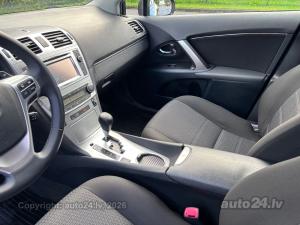 Red Toyota Avensis 2013 in Paide, with an engine capacity of 1.80 L and mileage of 265 thousand km for 6490 €, photo 24 on AUTOMOTO.COM.LV