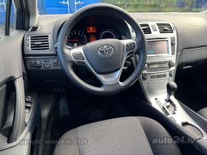 Red Toyota Avensis 2013 in Paide, with an engine capacity of 1.80 L and mileage of 265 thousand km for 6490 €, photo 23 on AUTOMOTO.COM.LV