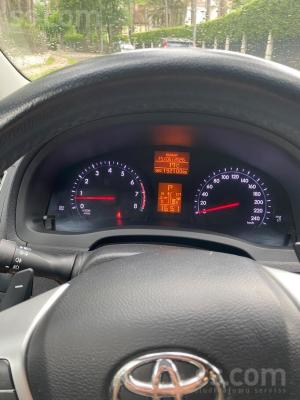 Красный Тойота Авенсис 2015 в Рига, объемом двигателя 2.00 л и пробегом 192 тыс. км за 8500 €, фото 9 на AUTOMOTO.COM.LV