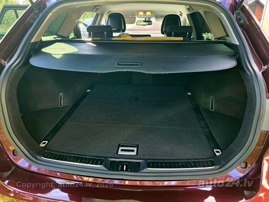 Sarkans Toyota Avensis 2015 Saku, ar dzinēja tilpumu 1.80 L un nobraukumu 150 tūkst. km par 10500 €, foto 8 vietnē AUTOMOTO.COM.LV