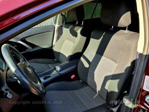 Sarkans Toyota Avensis 2015 Saku, ar dzinēja tilpumu 1.80 L un nobraukumu 150 tūkst. km par 10500 €, foto 10 vietnē AUTOMOTO.COM.LV
