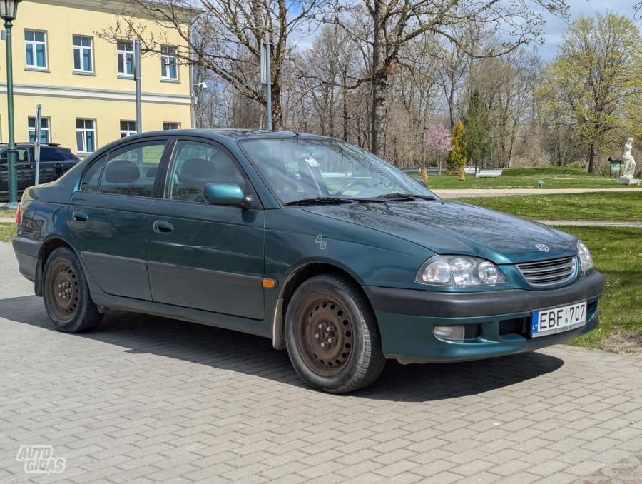Тойота Авенсис 1998 в Клайпеда, объемом двигателя 1.60 л и пробегом 210 тыс. км за 1000 €, фото 6 на AUTOMOTO.COM.LV
