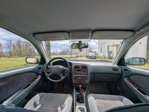 Тойота Авенсис 1998 в Клайпеда, объемом двигателя 1.60 л и пробегом 210 тыс. км за 1000 €, фото 12 на AUTOMOTO.COM.LV