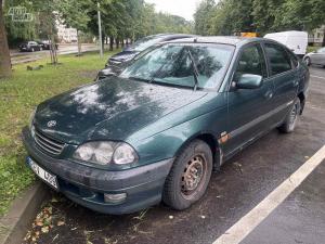 Тойота Авенсис 1998 в Вильнюс, объемом двигателя 2.00 л и пробегом 290 тыс. км за 1300 €, фото  на AUTOMOTO.COM.LV