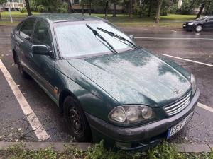 Тойота Авенсис 1998 в Вильнюс, объемом двигателя 2.00 л и пробегом 290 тыс. км за 1300 €, фото 4 на AUTOMOTO.COM.LV