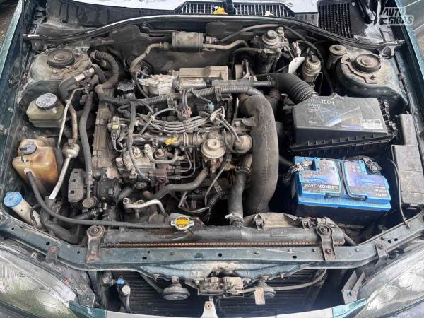 Toyota Avensis 1998 in Vilnius, with an engine capacity of 2.00 L and mileage of 290 thousand km for 1300 €, photo 5 on AUTOMOTO.COM.LV