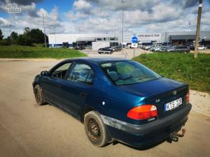Toyota Avensis 1998 in Ukmerge, with an engine capacity of 1.80 L and mileage of 300 thousand km for 950 €, photo 7 on AUTOMOTO.COM.LV