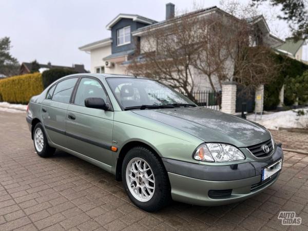 Toyota Avensis 2002 Viļņa, ar dzinēja tilpumu 1.80 L un nobraukumu 250 tūkst. km par 1999 €, foto 2 vietnē AUTOMOTO.COM.LV