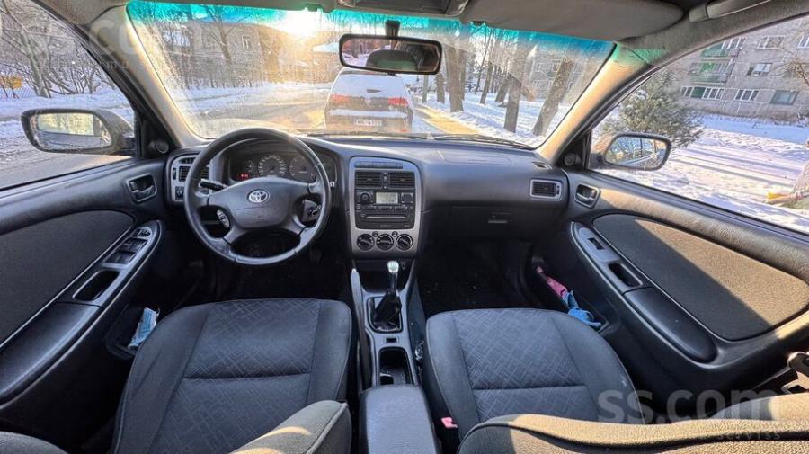 Тойота Авенсис 2002 в Рига, объемом двигателя 2.00 л и пробегом 283 тыс. км за 1500 €, фото 8 на AUTOMOTO.COM.LV