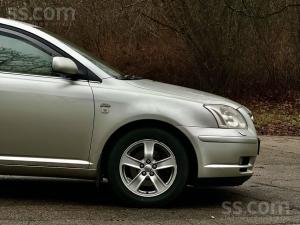 Toyota Avensis 2003 Tukums, ar dzinēja tilpumu 2.00 L un nobraukumu 0 tūkst. km par 1200 €, foto 6 vietnē AUTOMOTO.COM.LV