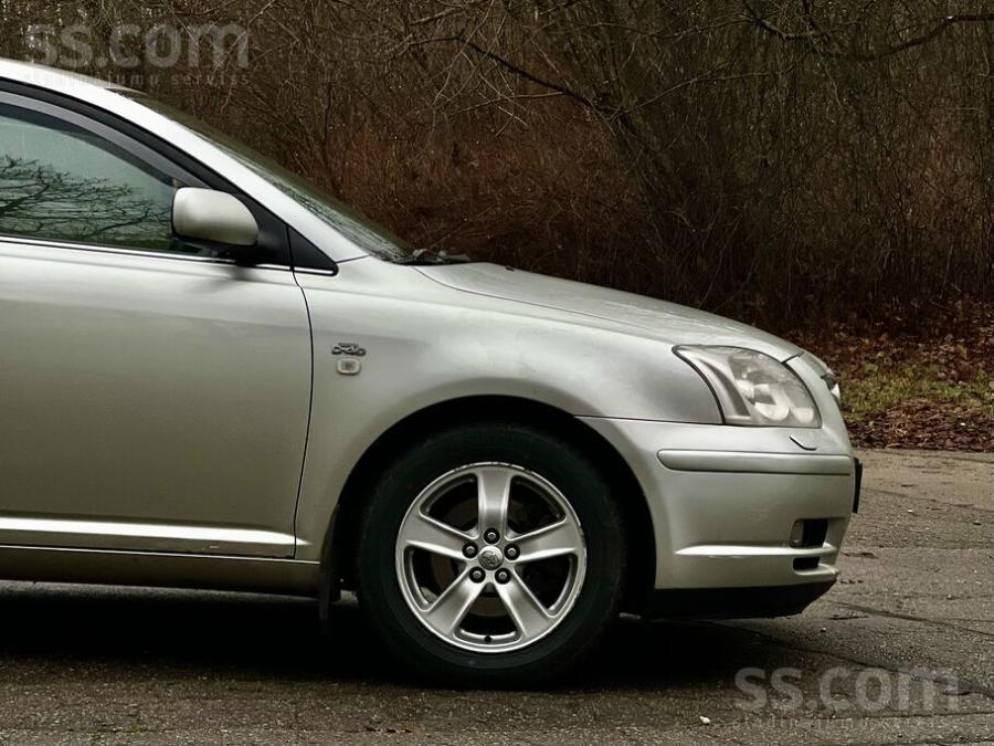 Toyota Avensis 2003 Tukums, ar dzinēja tilpumu 2.00 L un nobraukumu 0 tūkst. km par 1200 €, foto 6 vietnē AUTOMOTO.COM.LV