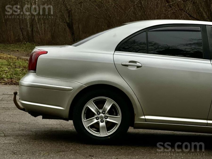 Toyota Avensis 2003 Tukums, ar dzinēja tilpumu 2.00 L un nobraukumu 0 tūkst. km par 1200 €, foto 7 vietnē AUTOMOTO.COM.LV