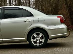 Toyota Avensis 2003 Tukums, ar dzinēja tilpumu 2.00 L un nobraukumu 0 tūkst. km par 1200 €, foto 9 vietnē AUTOMOTO.COM.LV
