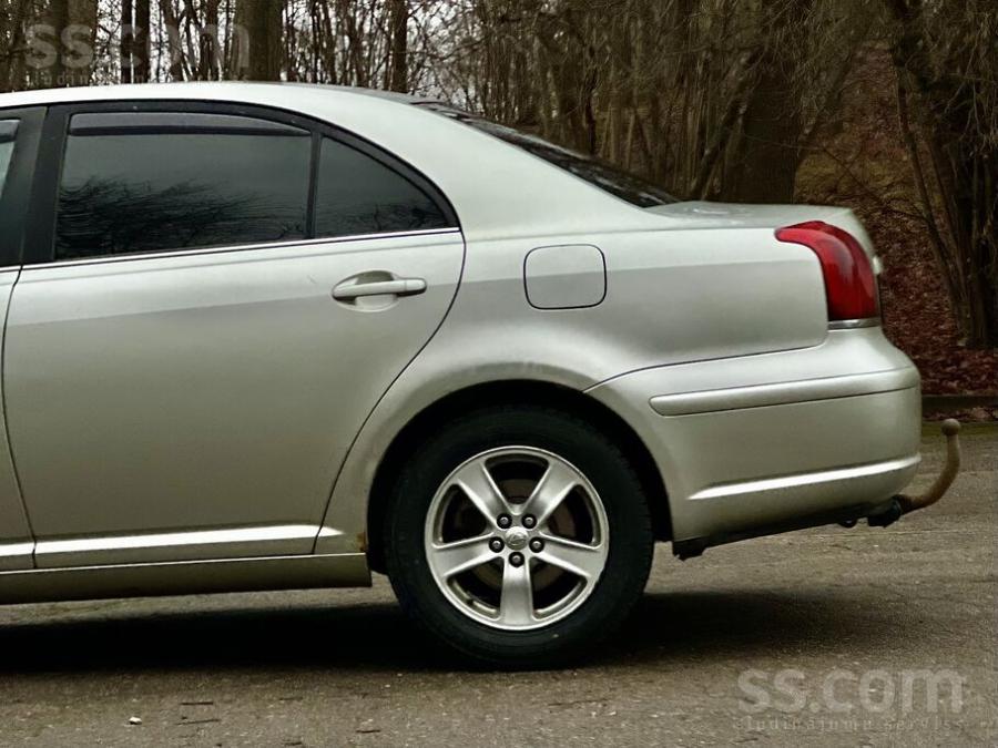 Toyota Avensis 2003 Tukums, ar dzinēja tilpumu 2.00 L un nobraukumu 0 tūkst. km par 1200 €, foto 9 vietnē AUTOMOTO.COM.LV