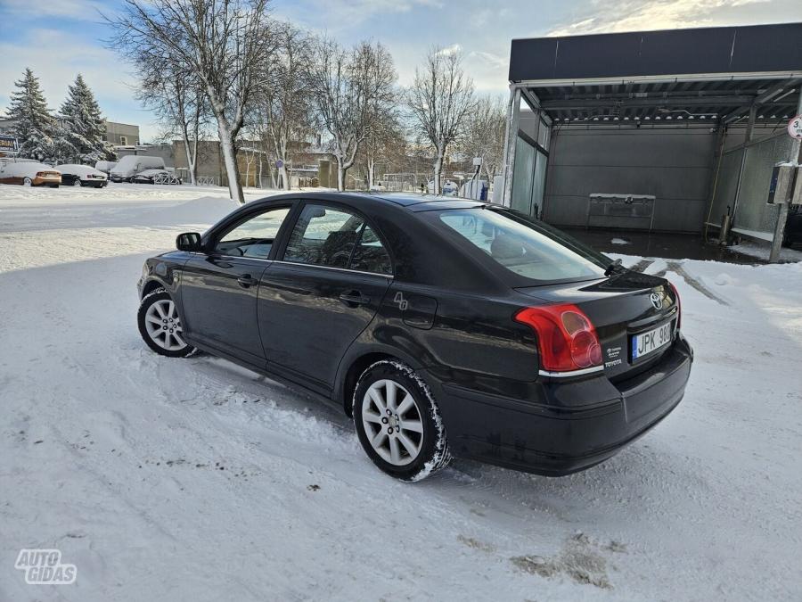 Toyota Avensis 2003 Gargždai, ar dzinēja tilpumu 2.00 L un nobraukumu 305 tūkst. km par 1450 €, foto 4 vietnē AUTOMOTO.COM.LV