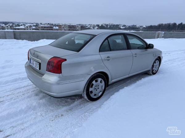 Toyota Avensis 2003 in Vilnius, with an engine capacity of 2.00 L and mileage of 340 thousand km for 1450 €, photo 3 on AUTOMOTO.COM.LV