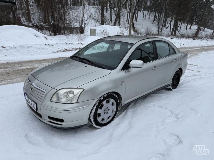 Toyota Avensis 2003 in Vilnius, with an engine capacity of 2.00 L and mileage of 340 thousand km for 1350 €, photo 2 on AUTOMOTO.COM.LV