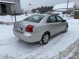 Toyota Avensis 2003 in Vilnius, with an engine capacity of 2.00 L and mileage of 340 thousand km for 1350 €, photo 3 on AUTOMOTO.COM.LV