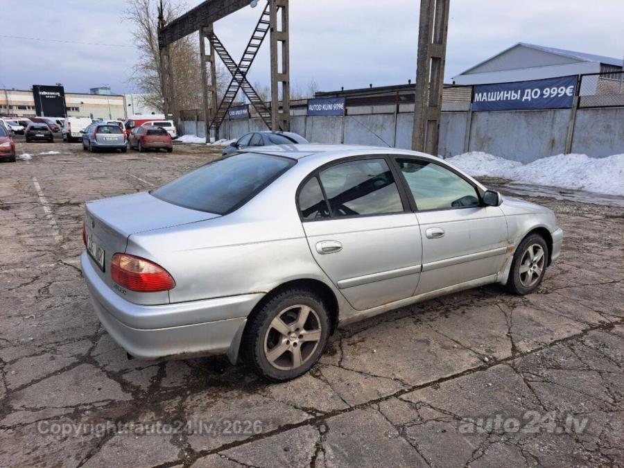 Toyota Avensis 2003 in Tallinn, with an engine capacity of 1.80 L and mileage of 199 thousand km for 499 €, photo 3 on AUTOMOTO.COM.LV