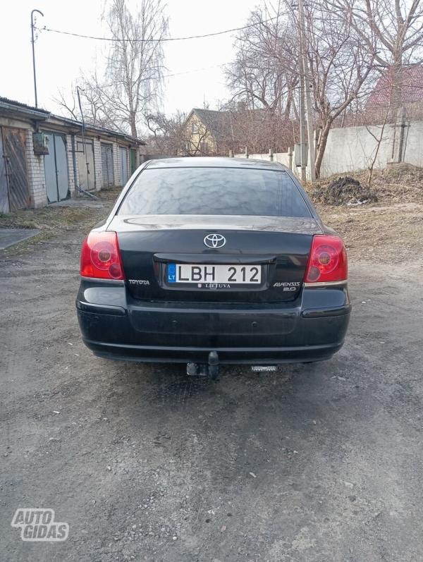 Toyota Avensis 2003 Kelmė, ar dzinēja tilpumu 2.00 L un nobraukumu 330 tūkst. km par 850 €, foto 3 vietnē AUTOMOTO.COM.LV