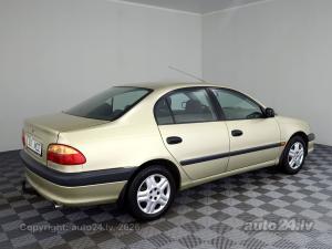 Тойота Авенсис 2003 в Таллин, объемом двигателя 1.60 л и пробегом 247 тыс. км за 1299 €, фото 4 на AUTOMOTO.COM.LV