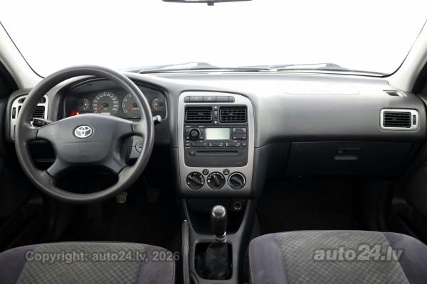 Тойота Авенсис 2003 в Таллин, объемом двигателя 1.60 л и пробегом 247 тыс. км за 1299 €, фото 6 на AUTOMOTO.COM.LV