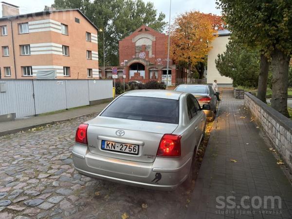 Тойота Авенсис 2004 в Лиепая, объемом двигателя 2.20 л и пробегом 310 тыс. км за 750 €, фото 4 на AUTOMOTO.COM.LV