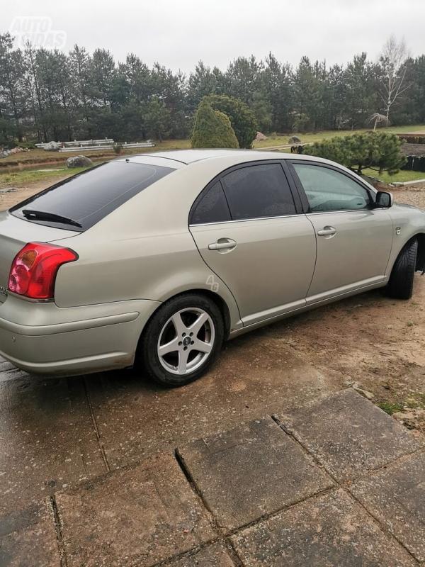 Toyota Avensis 2004 Viļņa, ar dzinēja tilpumu 2.20 L un nobraukumu 350 tūkst. km par 2200 €, foto 1 vietnē AUTOMOTO.COM.LV