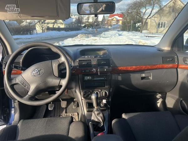 Toyota Avensis 2004 in Vilnius, with an engine capacity of 2.00 L and mileage of 340 thousand km for 2100 €, photo 8 on AUTOMOTO.COM.LV