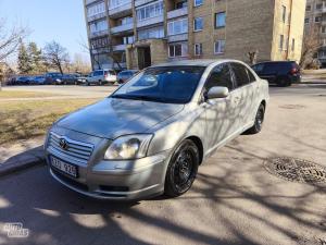 Toyota Avensis 2004 Kauņa, ar dzinēja tilpumu 2.00 L un nobraukumu 325 tūkst. km par 1000 €, foto 2 vietnē AUTOMOTO.COM.LV