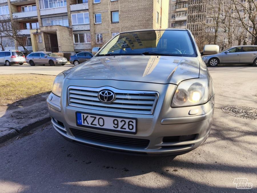 Toyota Avensis 2004 Kauņa, ar dzinēja tilpumu 2.00 L un nobraukumu 325 tūkst. km par 1000 €, foto 3 vietnē AUTOMOTO.COM.LV