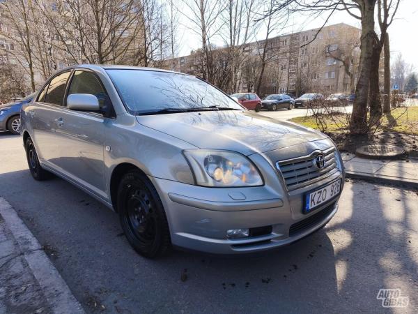Toyota Avensis 2004 in Kaunas, with an engine capacity of 2.00 L and mileage of 325 thousand km for 1000 €, photo 5 on AUTOMOTO.COM.LV