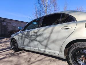 Toyota Avensis 2004 Kauņa, ar dzinēja tilpumu 2.00 L un nobraukumu 325 tūkst. km par 1000 €, foto 8 vietnē AUTOMOTO.COM.LV