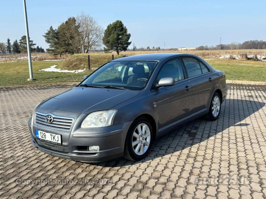 Toyota Avensis 2004 in Narva, with an engine capacity of 2.00 L and mileage of 455 thousand km for 900 €, photo 1 on AUTOMOTO.COM.LV